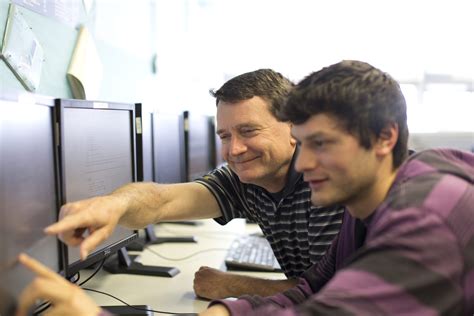 Major In Computer Science And Information Technology Graceland