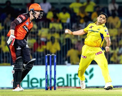 Csk Bowler Tushar Deshpande Bowls