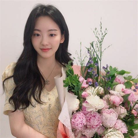 10 Fakta Menarik Cho Yi Hyun Yang Bintangi School 2021