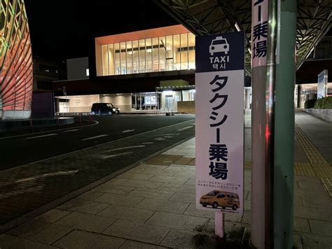 駅前乗り場にタクシー「0」の時も忘年会復活で「タクシー不足」加速 早朝も「その時間は稼働していません」 インフル欠勤も相次ぐ Tbs