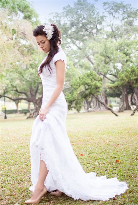 Bridals In Paradise
