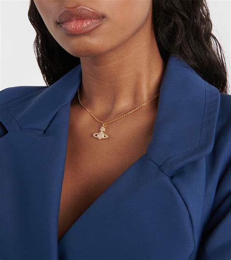 Vivienne Westwood Grace Bas Relief Pendant Necklace Vivienne Westwood