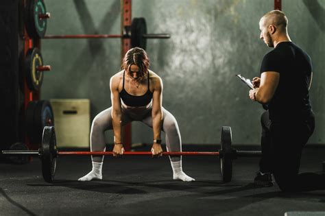 How To Choose The Right Fitness Coach For Your Needs