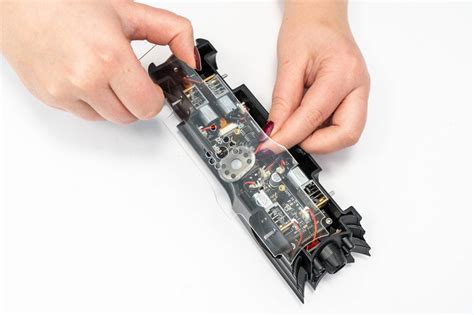 Circuitmess Batmobile Build Guide Ch 2 Pg 3 Circuitmess