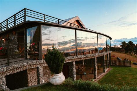 Pôr do Sol Parrilla Grill Um lugar exuberante para se deliciar as