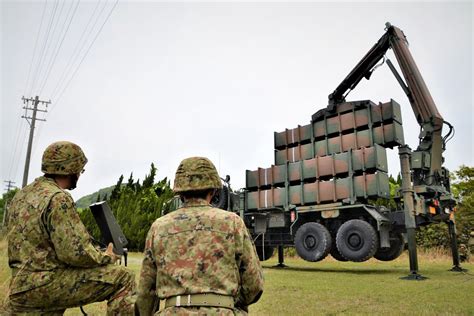 陸上自衛隊飯塚駐屯地 On Twitter 第3高射特科群 は、年度当初にあたり米国での射撃訓練を見据え、器材操作の練度確認を行いました