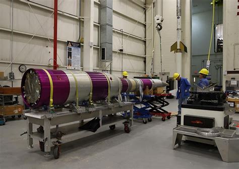 Nasa To Launch Mars Parachute Test