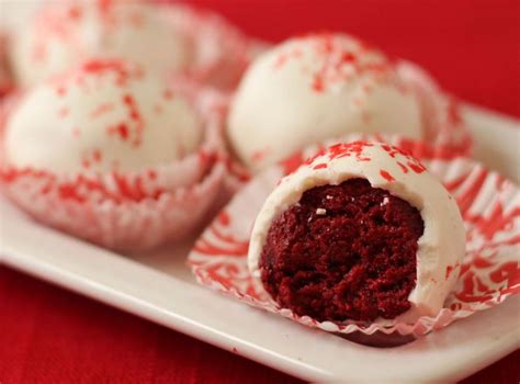 Самые вкусные конфеты в мире и России 2025 — в коробках и на развес