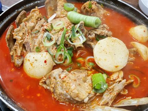 설리아닷컴 생방송투데이 서울 최고의 감자탕 빅데이터 랭킹 맛집 마포 연남동 35년 전통 감자탕집 송가네 살맛나는오늘 서울