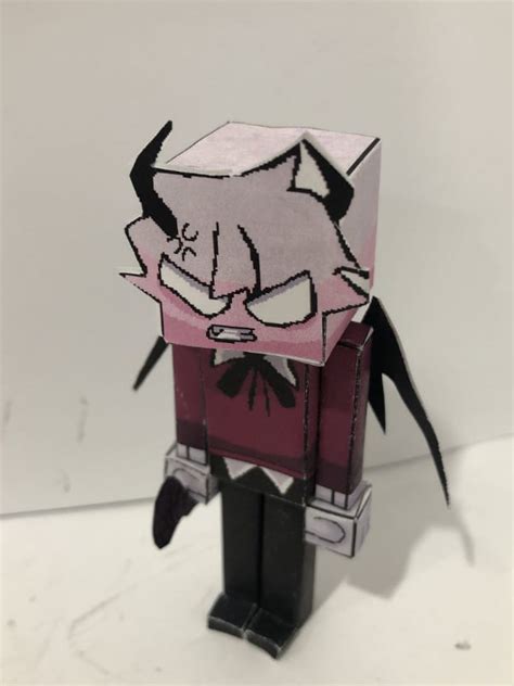 Selevermid Fight Masses Mod Pixel Papercraft