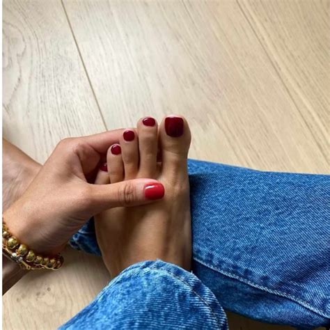39 Cute Pedicure Ideas For Every Season