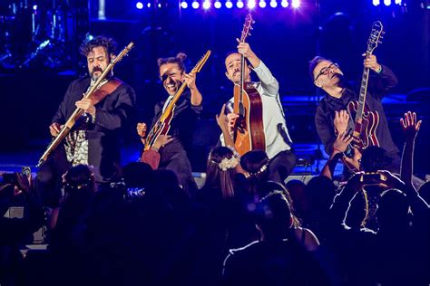 Café Tacvba Desde las entrañas de su segundo MTV Unplugged