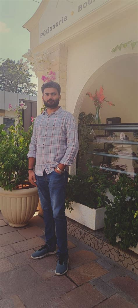 How To Use Linkedin Sales Navigator For Lead Generation Adarsh Mohan