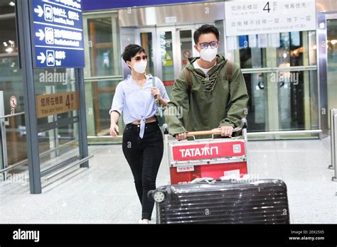 Chinese Mandopop Singer And Actor Han Geng And His Wife Celina Horan A