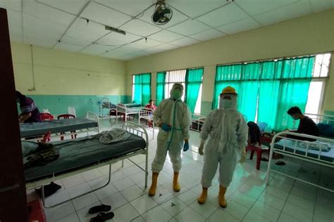 Whatsapp Group Helps Tackle Bed Shortage For Indonesias Covid 19