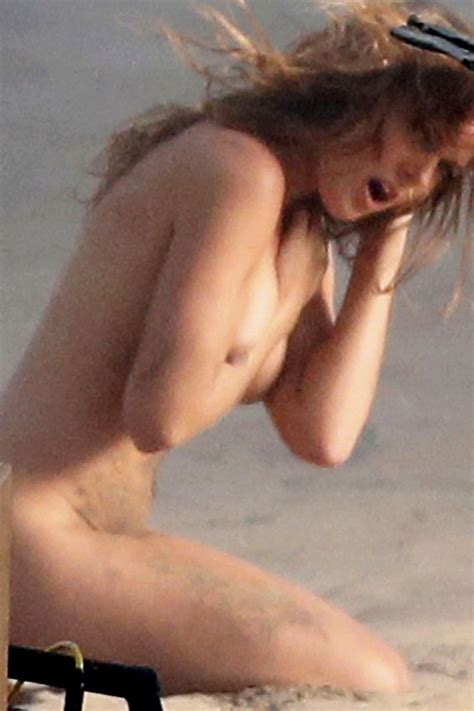Tove Lo Topless 9 Photos Thefappening