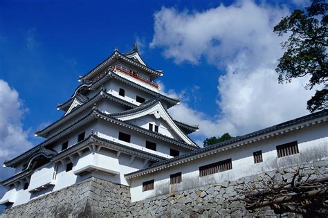 【唐津城】 場所：佐賀県唐津市 九州観光旅行情報（kyushu Tourism Information