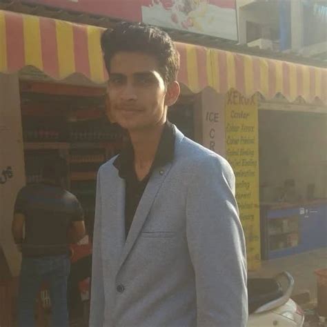 sudarshan pujari sudarshan 50 on threads