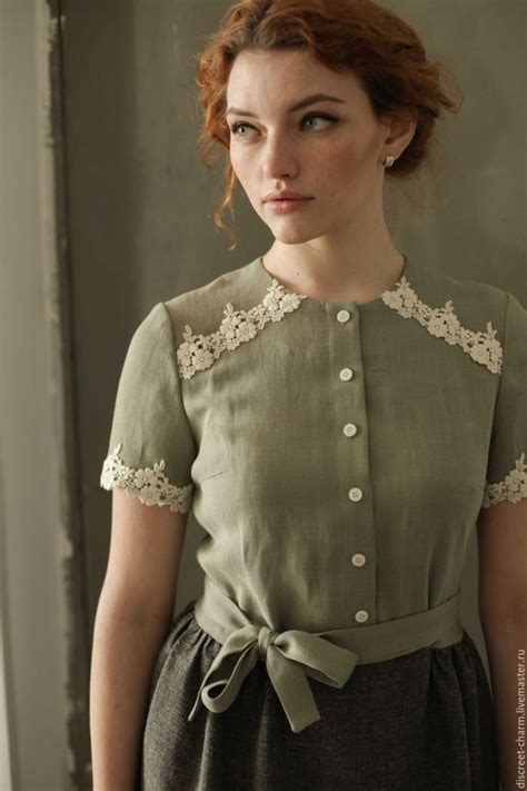 Серо зелёное весеннее платье с коротким рукавом и кружевом на заказ в интернет магазине Ярмарка