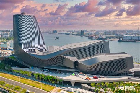 高雄港旅運中心新景點啟用！海岸步道2日限定賞頂級豪華郵輪入港 景點