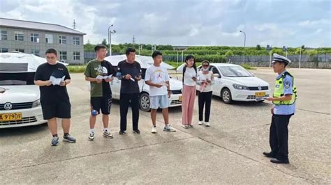 从准驾驶员“开驶”！全省交警走进驾校助力学员安全“起步” 精准宣教澎湃号·政务澎湃新闻 The Paper