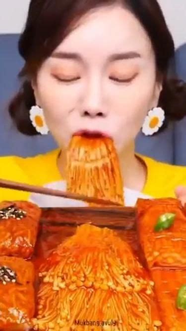 Asmr Videos Food Eating Noodles Food Videos Satisfying Eats Food Vids