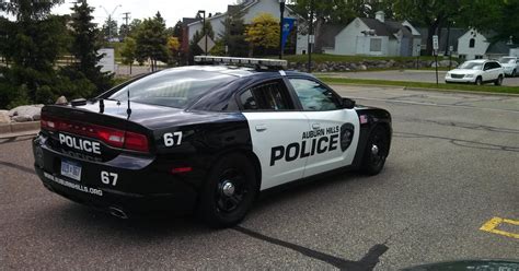 Police On The Lookout For Aggressive Drivers Cbs Detroit