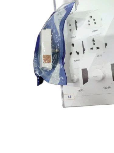 White Pm Cona Estella Modern Modular T V Antenna Socket At ₹ 80 00