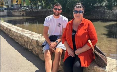 Jusuf Nurkić Sa Majkom Pokazao Koliko Uživa U Sarajevu Objavio Veliki Hit Dine Merlina