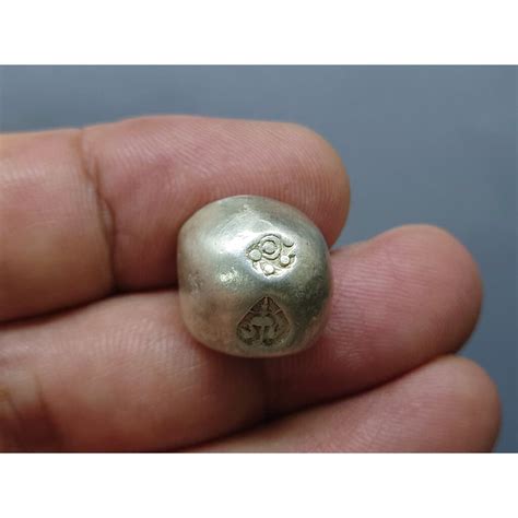 พดด้วง ขนาด 1 บาท ตรามงกุฎ กงจักร รัชกาลที่4 สภาพสวย Num464 Thaipick