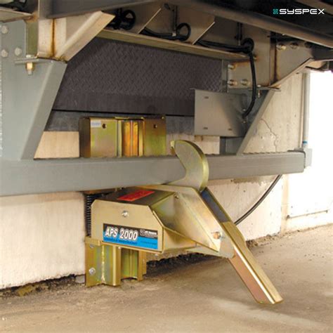 Edm Vehicle Restraint