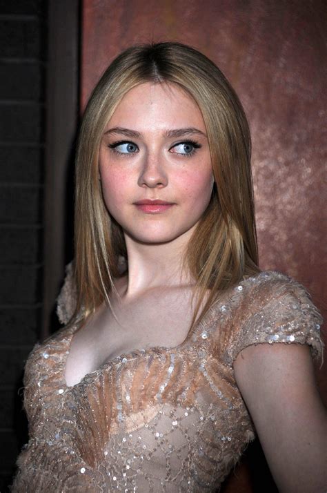 Picture Of Dakota Fanning In General Pictures Dakota Fanning