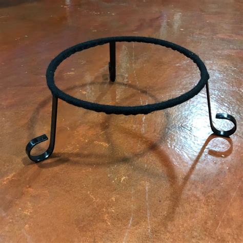 Black Metal Tripod Ceramic Pot Plant Stand With 10 1 2” Ring