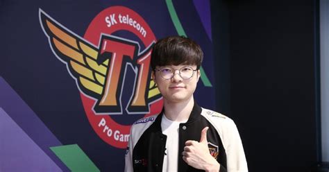 2019 Lol 챔피언스 코리아 포토 롤챔스 우승 다짐한 페이커 이상혁 따봉