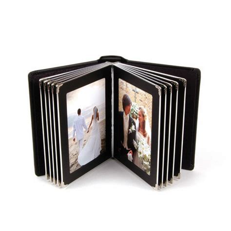 Professional 5x7 Black Wedding Photo Album With Silver Mylar Edged Pages