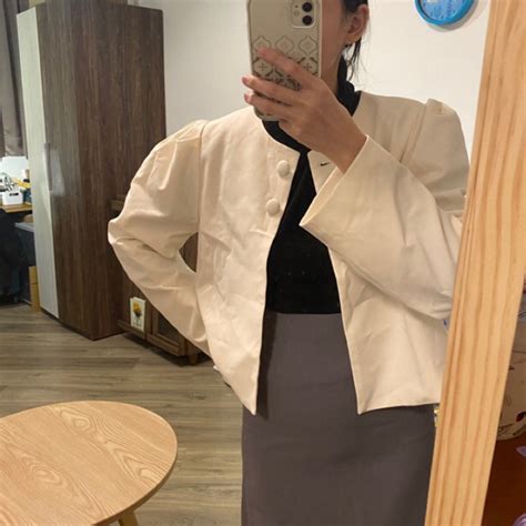 Nuhi 未上架奶杏厚磅無領外套 全新 蝦皮購物