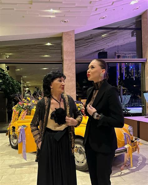 „ლეგენდა ნანი“ ბაბი კირკიტაძე ნანი ბრეგვაძესთან ერთად გადაღებულ ფოტოებს აქვეყნებს Marao