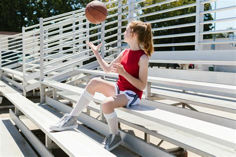 Girl Wearing Tiny Shorts Photos Download The Best Free Girl Wearing