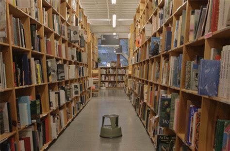Powell Bookstore S Find And Share On Giphy