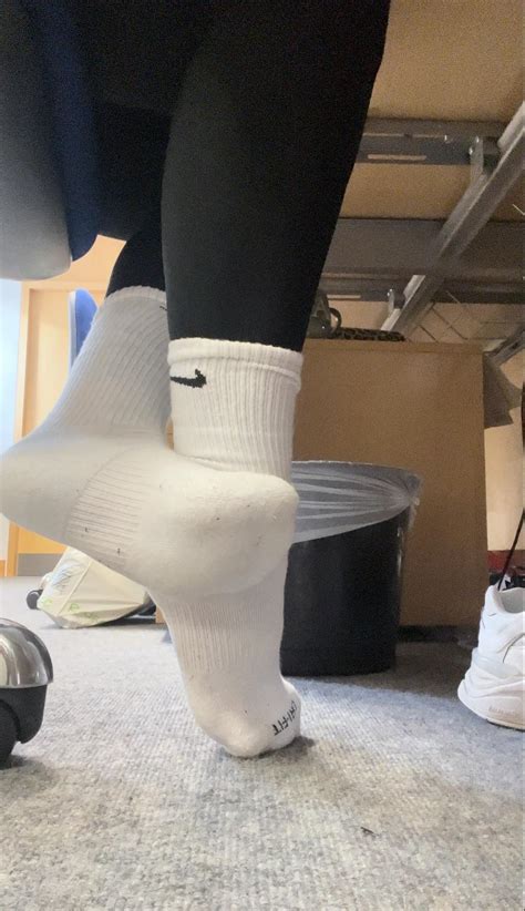 Shoes Off In Work For Socks Ready To Be Worshiped Rsocksoverleggings