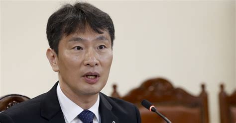 이복현 “대출금리 인상 당국이 바란거 아냐···은행에 더 개입할 것”