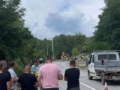 Kosova Bota Sot