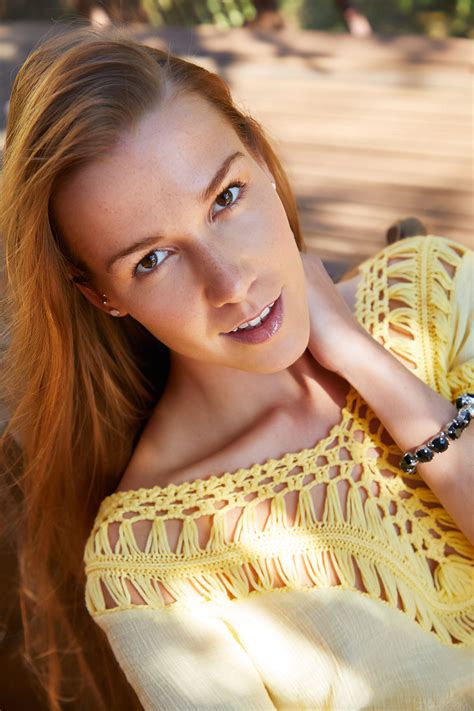 Alexiscrystalmellowyellow Sexartmellow Yellowalexis Crystalhigh