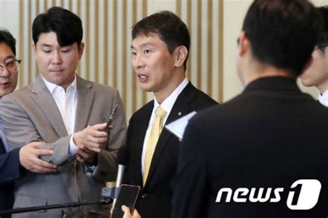 이복현 금감원장 Kb금융 회장후보 선정과정 훨씬 진일보