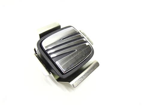 KLAMKA LOGO EMBLEMAT KLAPY BAGAŻNIKA SEAT EXEO 3R 13833962108