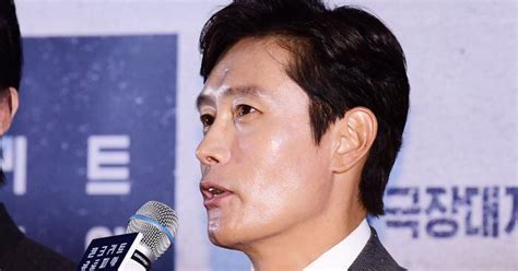 콘크리트 유토피아 이병헌 무더위 날씨에 겨울 옷 입고 촬영육체적으로 힘들었다