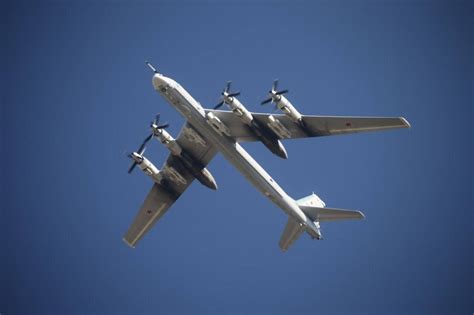 Смертоносный вариант Ту-95МС, которого боятся на Западе: российские ...