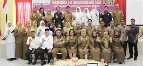 Tim Percepatan Stunting Labuhanbatu Gelar Rapat Manajemen Data