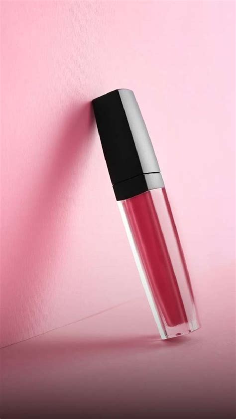 Top 5 Lipstick Shades For Dusky Skin Tone