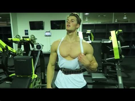 4 Weeks Out Chest Workout W Carlton Loth Youtube